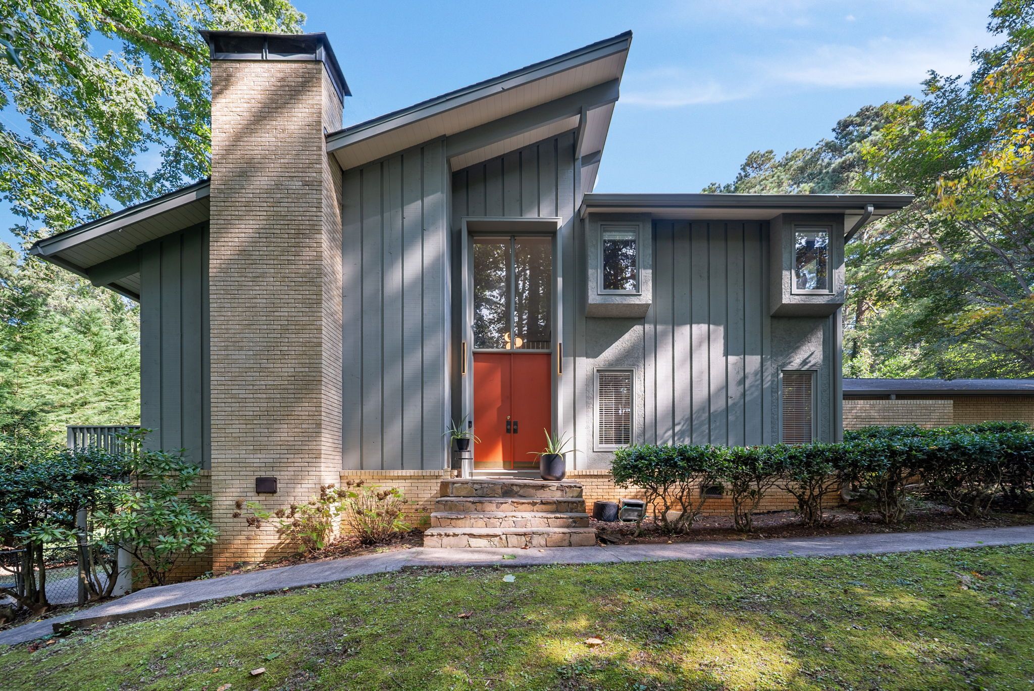 Just Listed - 5212 Rosser Rd., Smoke Rise, GA 30087 - domoREALTY